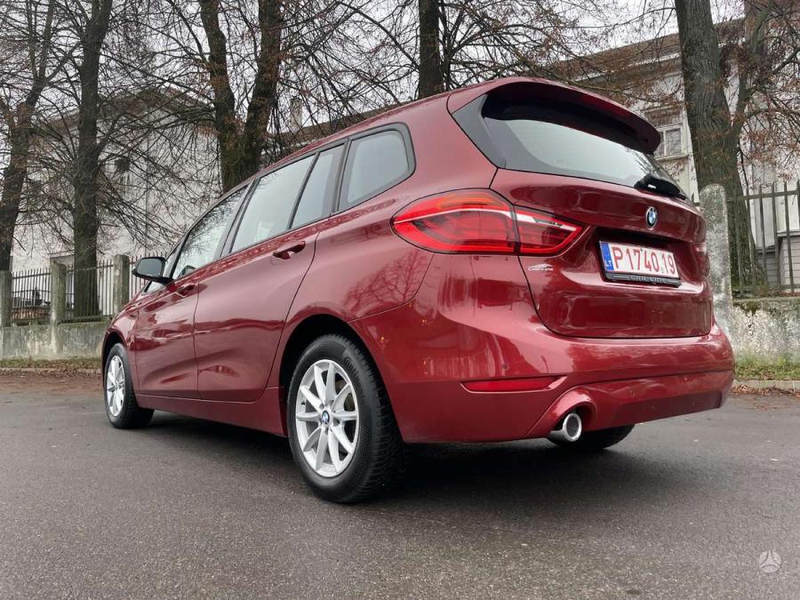 Red BMW 216 Gran Tourer 2018 in Kaunas, with an engine capacity of 1.50 L and mileage of 212 thousand km for 6600 €, photo 10 on AUTOMOTO.COM.LV