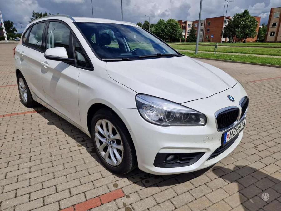 Balts BMW 216 Gran Tourer 2018 Kauņa, ar dzinēja tilpumu 1.50 L un nobraukumu 215 tūkst. km par 7150 €, foto 1 vietnē AUTOMOTO.COM.LV