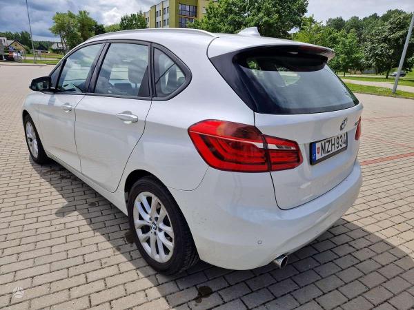 White BMW 216 Gran Tourer 2018 in Kaunas, with an engine capacity of 1.50 L and mileage of 215 thousand km for 7150 €, photo 4 on AUTOMOTO.COM.LV