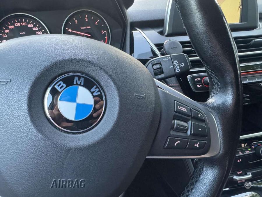 White BMW 216 Gran Tourer 2016 in Jonava, with an engine capacity of 1.50 L and mileage of 233 thousand km for 6900 €, photo 18 on AUTOMOTO.COM.LV