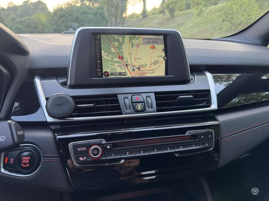 White BMW 216 Gran Tourer 2016 in Jonava, with an engine capacity of 1.50 L and mileage of 233 thousand km for 6900 €, photo 22 on AUTOMOTO.COM.LV