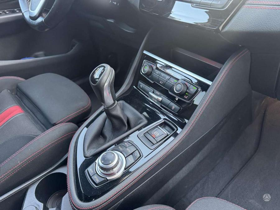 White BMW 216 Gran Tourer 2016 in Jonava, with an engine capacity of 1.50 L and mileage of 233 thousand km for 6900 €, photo 24 on AUTOMOTO.COM.LV