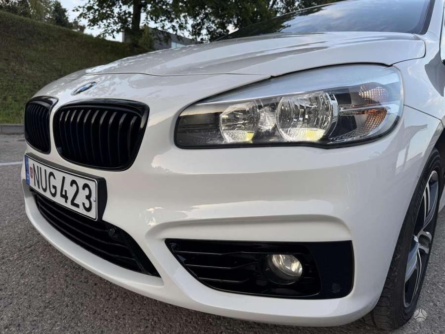 White BMW 216 Gran Tourer 2016 in Jonava, with an engine capacity of 1.50 L and mileage of 233 thousand km for 6900 €, photo 42 on AUTOMOTO.COM.LV