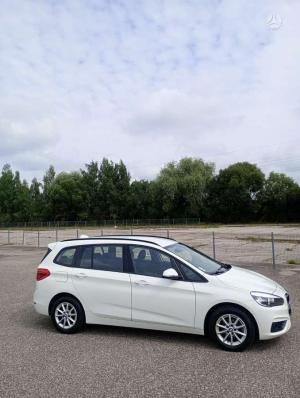 White BMW 216 Gran Tourer 2018 in Kaunas, with an engine capacity of 1.50 L and mileage of 192 thousand km for 6750 €, photo 5 on AUTOMOTO.COM.LV