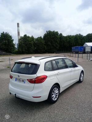 White BMW 216 Gran Tourer 2018 in Kaunas, with an engine capacity of 1.50 L and mileage of 192 thousand km for 6750 €, photo 6 on AUTOMOTO.COM.LV