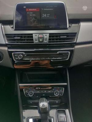 White BMW 216 Gran Tourer 2018 in Kaunas, with an engine capacity of 1.50 L and mileage of 192 thousand km for 6750 €, photo 14 on AUTOMOTO.COM.LV