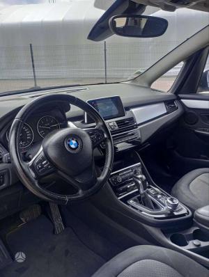 White BMW 216 Gran Tourer 2018 in Kaunas, with an engine capacity of 1.50 L and mileage of 192 thousand km for 6750 €, photo 16 on AUTOMOTO.COM.LV