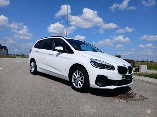 Белый БМВ 216 Gran Tourer 2021 в Мариямполе, объемом двигателя 1.50 л и пробегом 131 тыс. км за 12450 €, фото 1 на AUTOMOTO.COM.LV