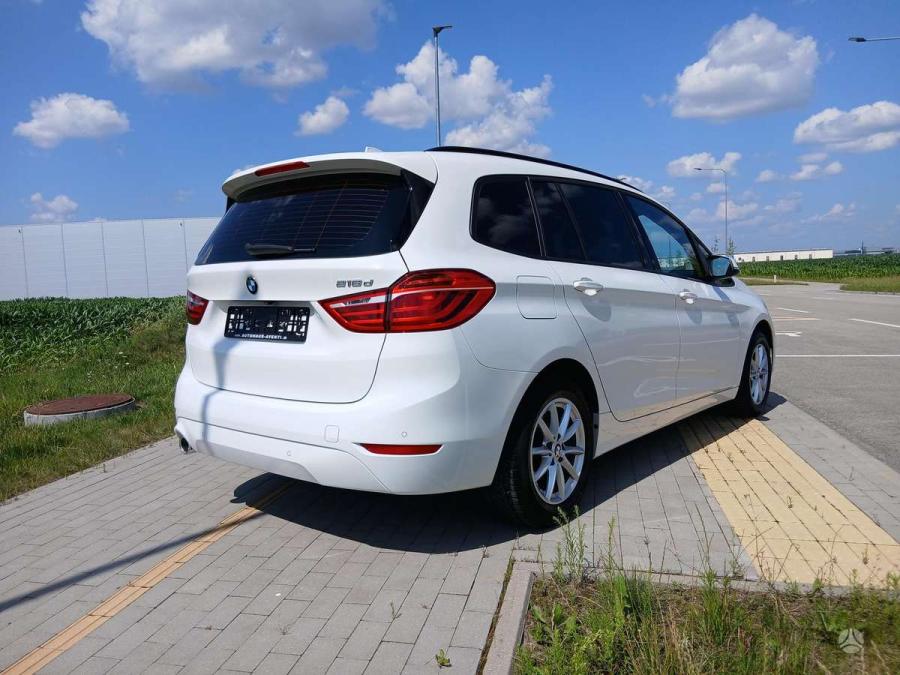 White BMW 216 Gran Tourer 2021 in Marijampole, with an engine capacity of 1.50 L and mileage of 131 thousand km for 12450 €, photo 13 on AUTOMOTO.COM.LV