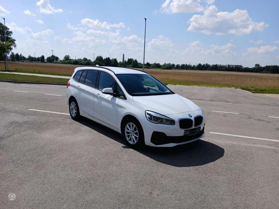 White BMW 216 Gran Tourer 2021 in Marijampole, with an engine capacity of 1.50 L and mileage of 131 thousand km for 12450 €, photo 14 on AUTOMOTO.COM.LV