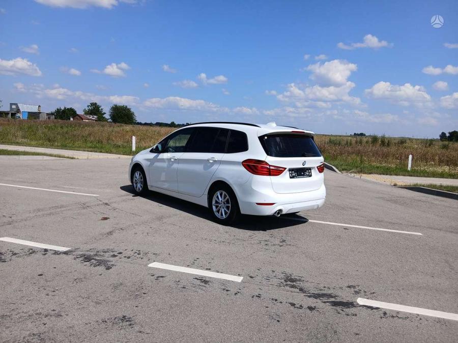 White BMW 216 Gran Tourer 2021 in Marijampole, with an engine capacity of 1.50 L and mileage of 131 thousand km for 12450 €, photo 15 on AUTOMOTO.COM.LV