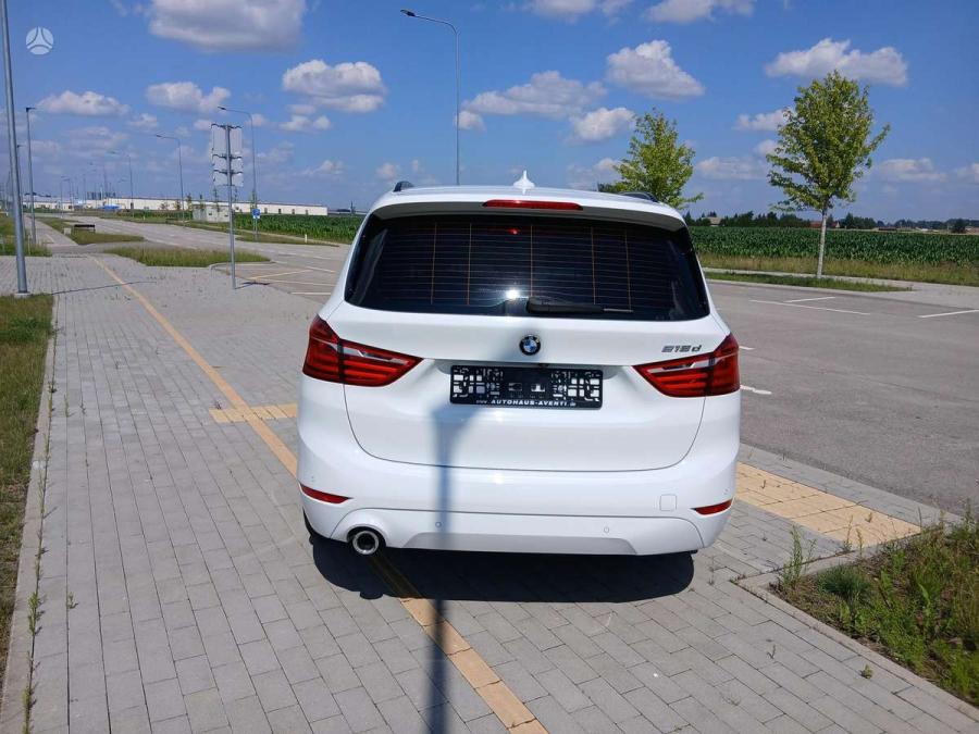 White BMW 216 Gran Tourer 2021 in Marijampole, with an engine capacity of 1.50 L and mileage of 131 thousand km for 12450 €, photo 20 on AUTOMOTO.COM.LV