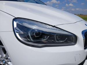 White BMW 216 Gran Tourer 2021 in Marijampole, with an engine capacity of 1.50 L and mileage of 131 thousand km for 12450 €, photo 23 on AUTOMOTO.COM.LV