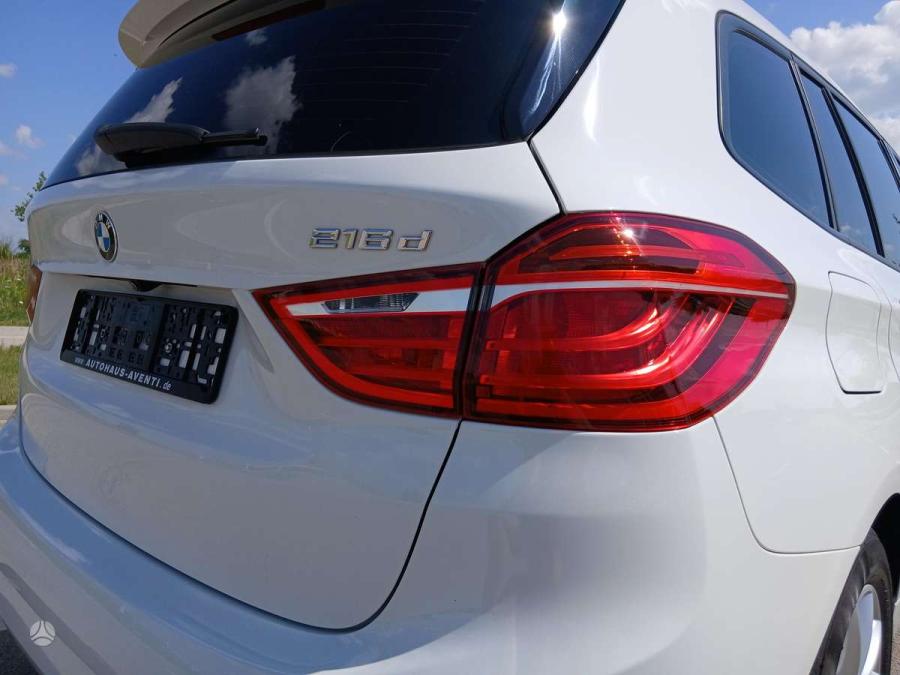 White BMW 216 Gran Tourer 2021 in Marijampole, with an engine capacity of 1.50 L and mileage of 131 thousand km for 12450 €, photo 24 on AUTOMOTO.COM.LV
