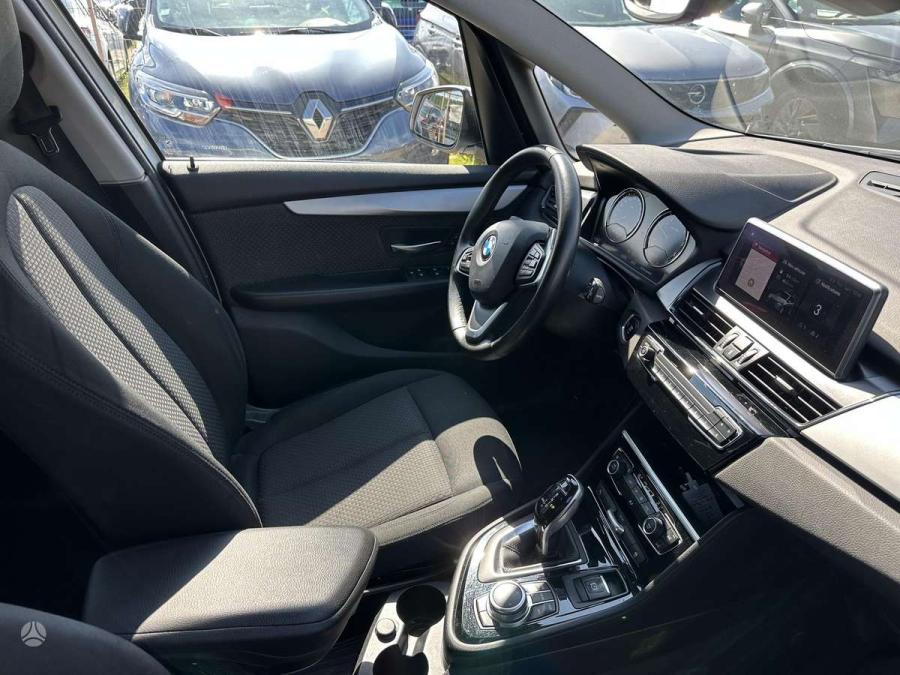 Белый БМВ 216 Gran Tourer 2022 в Вильнюс, объемом двигателя 1.50 л и пробегом 183 тыс. км за 13309 €, фото 19 на AUTOMOTO.COM.LV