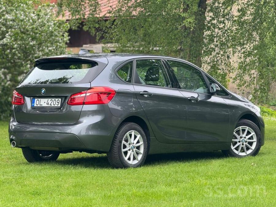 Pelēks BMW 216 2018 Jelgava, ar dzinēja tilpumu 1.50 L un nobraukumu 186 tūkst. km par 8300 €, foto 6 vietnē AUTOMOTO.COM.LV