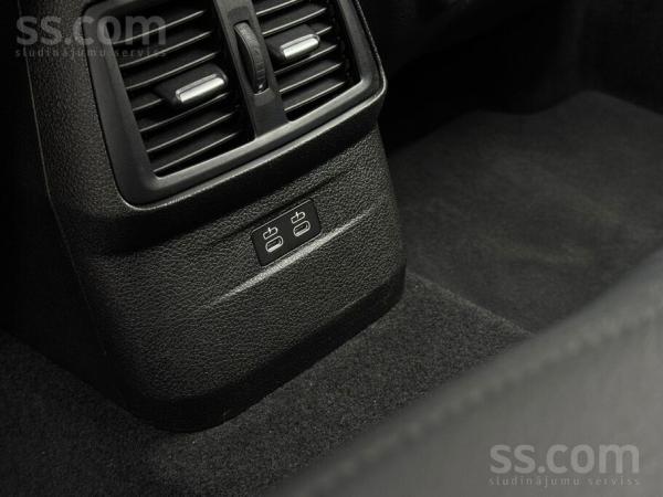 Pelēks BMW 216 2018 Jelgava, ar dzinēja tilpumu 1.50 L un nobraukumu 186 tūkst. km par 8300 €, foto 10 vietnē AUTOMOTO.COM.LV