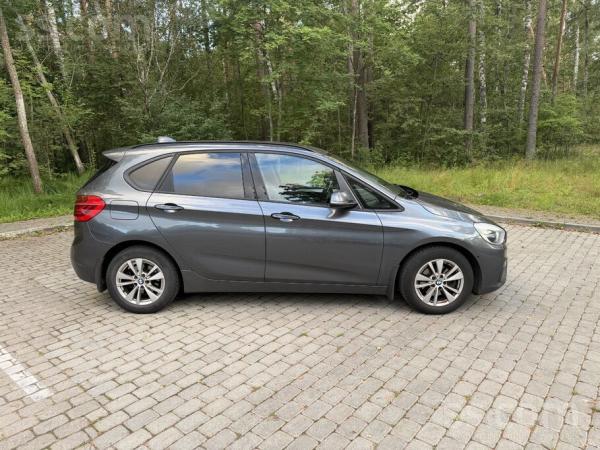 Pelēks BMW 216 2018 Rīga, ar dzinēja tilpumu 1.60 L un nobraukumu 213 tūkst. km par 11000 €, foto 4 vietnē AUTOMOTO.COM.LV