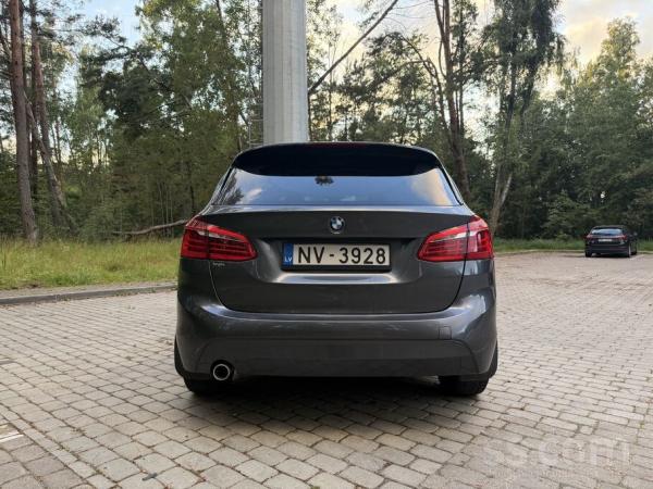 Pelēks BMW 216 2018 Rīga, ar dzinēja tilpumu 1.60 L un nobraukumu 213 tūkst. km par 11000 €, foto 6 vietnē AUTOMOTO.COM.LV