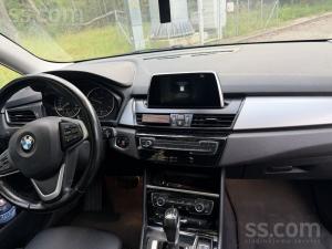 Grey BMW 216 2018 in Riga, with an engine capacity of 1.60 L and mileage of 213 thousand km for 11000 €, photo 12 on AUTOMOTO.COM.LV