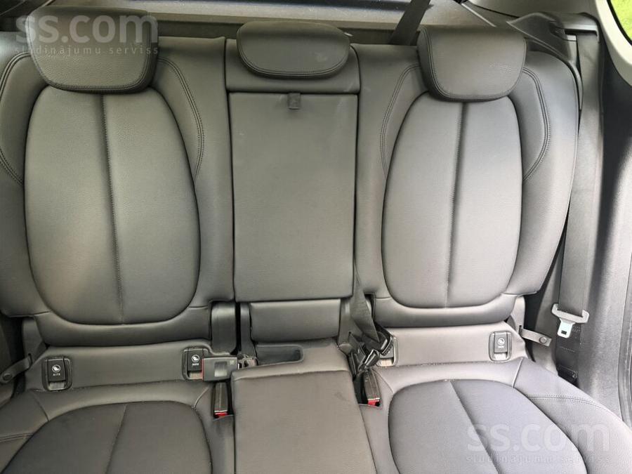 Grey BMW 216 2018 in Riga, with an engine capacity of 1.60 L and mileage of 213 thousand km for 11000 €, photo 15 on AUTOMOTO.COM.LV