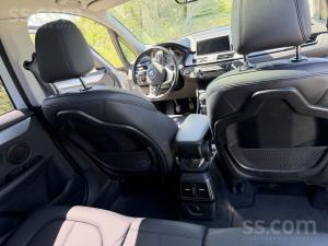 Pelēks BMW 216 2015 Rīga, ar dzinēja tilpumu 1.50 L un nobraukumu 256 tūkst. km par 5500 €, foto 20 vietnē AUTOMOTO.COM.LV
