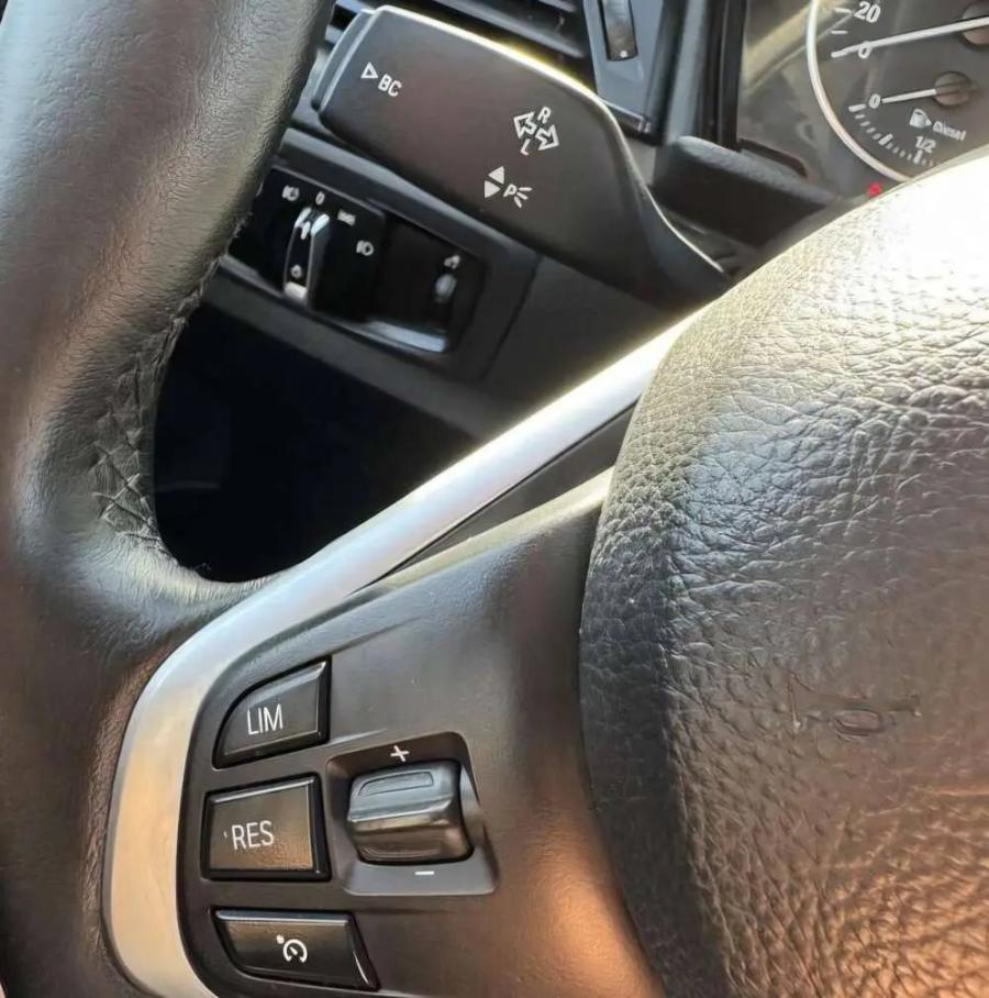 Pelēks BMW 216 2016 Telšiai, ar dzinēja tilpumu 1.50 L un nobraukumu 246 tūkst. km par 8290 €, foto 22 vietnē AUTOMOTO.COM.LV
