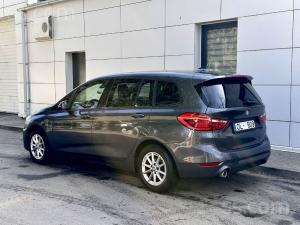 Grey BMW 216 2018 in Riga, with an engine capacity of 1.50 L and mileage of 111 thousand km for 10400 €, photo 4 on AUTOMOTO.COM.LV