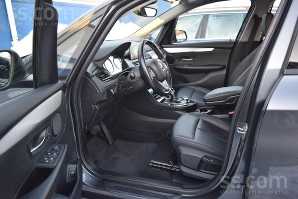 Pelēks BMW 216 2019 Rīga, ar dzinēja tilpumu 1.50 L un nobraukumu 163 tūkst. km par 12500 €, foto 3 vietnē AUTOMOTO.COM.LV