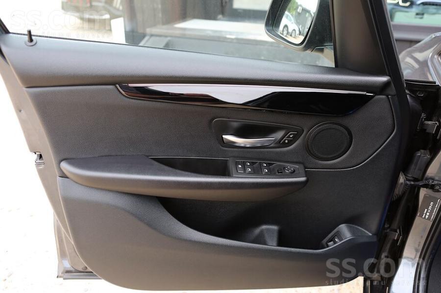 Pelēks BMW 216 2019 Tukums, ar dzinēja tilpumu 1.50 L un nobraukumu 116 tūkst. km par 11490 €, foto 12 vietnē AUTOMOTO.COM.LV