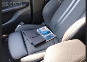 Grey BMW 216 2019 in Riga, with an engine capacity of 1.50 L and mileage of 261 thousand km for 9959 €, photo 5 on AUTOMOTO.COM.LV
