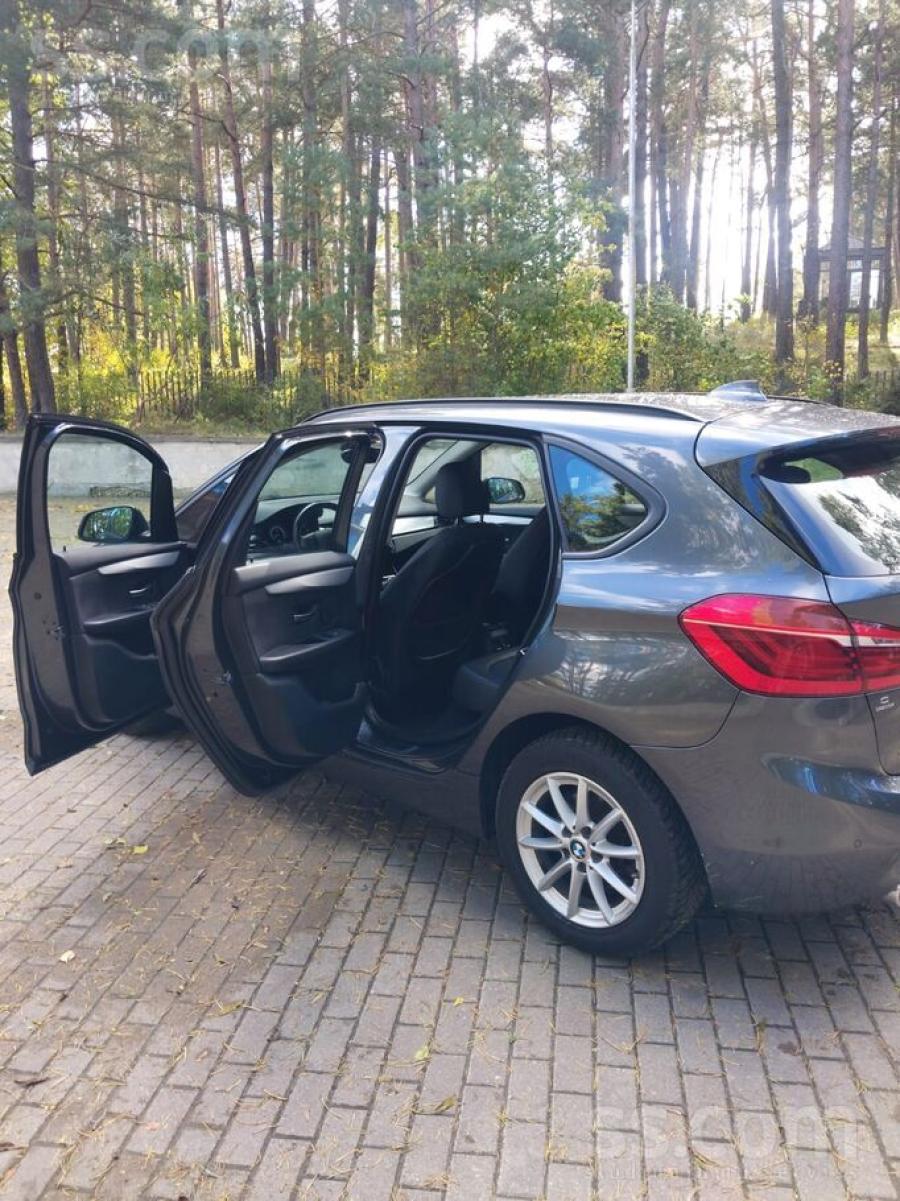 Grey BMW 216 2019 in Jurmala, with an engine capacity of 1.50 L and mileage of 162 thousand km for 10490 €, photo 31 on AUTOMOTO.COM.LV