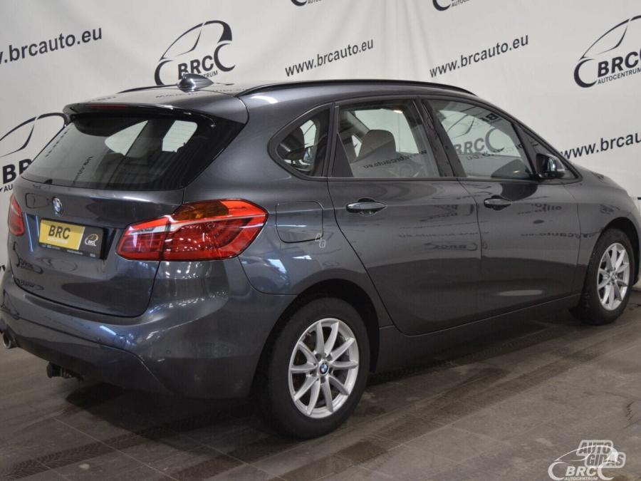Grey BMW 216 2019 in Riga, with an engine capacity of 1.50 L and mileage of 163 thousand km for 13900 €, photo 2 on AUTOMOTO.COM.LV