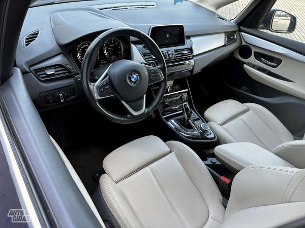 BMW 216 2018 in Kaunas, with an engine capacity of 1.50 L and mileage of 178 thousand km for 10800 €, photo 6 on AUTOMOTO.COM.LV