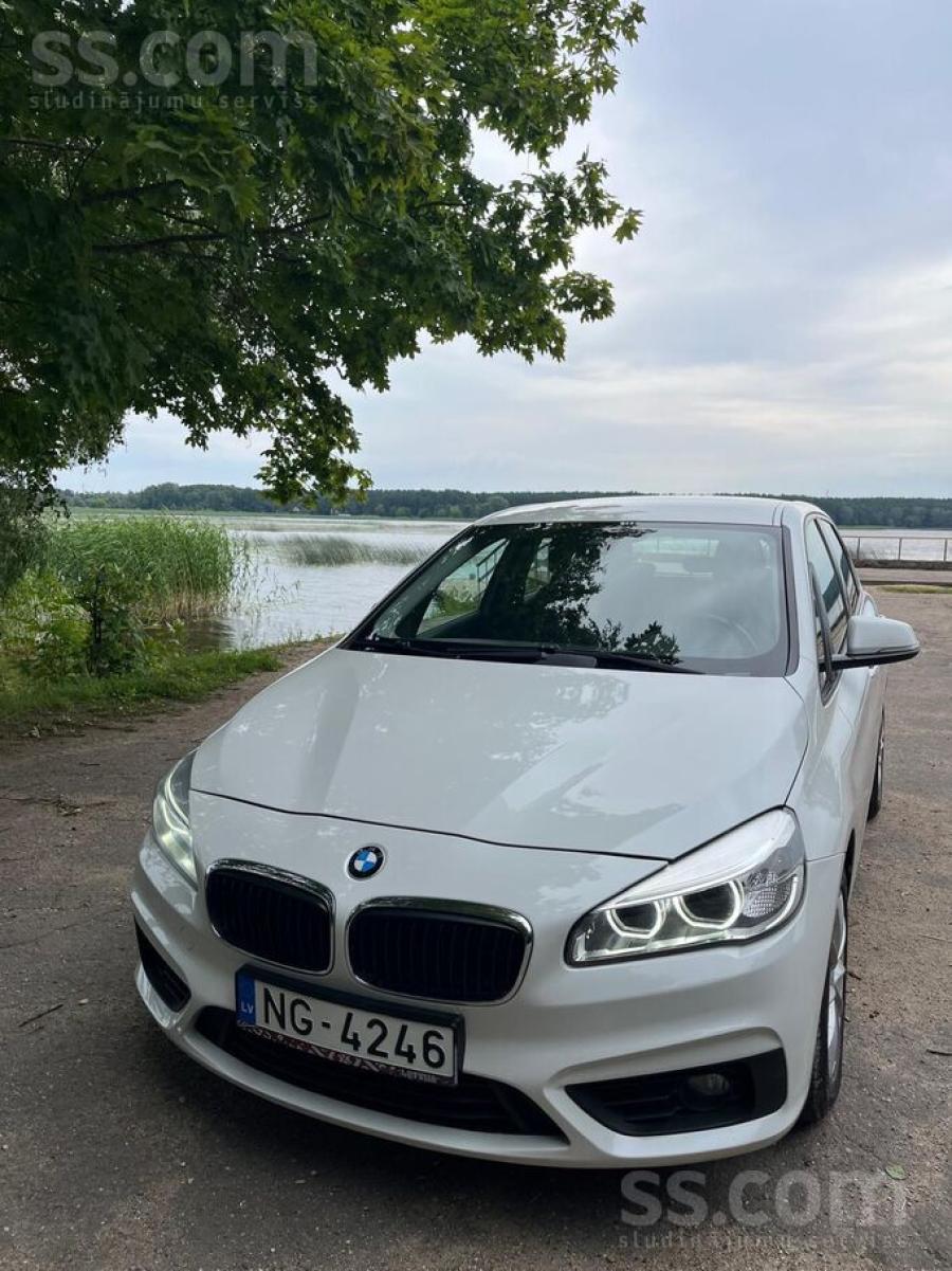 White BMW 216 2015 in Riga, with an engine capacity of 1.50 L and mileage of 247 thousand km for 5900 €, photo 1 on AUTOMOTO.COM.LV