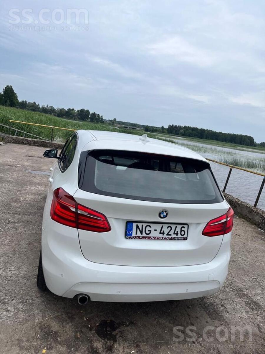White BMW 216 2015 in Riga, with an engine capacity of 1.50 L and mileage of 247 thousand km for 5900 €, photo 6 on AUTOMOTO.COM.LV