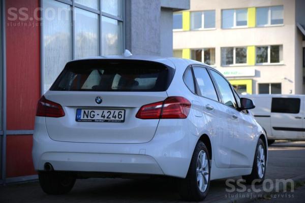 Balts BMW 216 2015 Rīga, ar dzinēja tilpumu 1.50 L un nobraukumu 251 tūkst. km par 6995 €, foto 7 vietnē AUTOMOTO.COM.LV