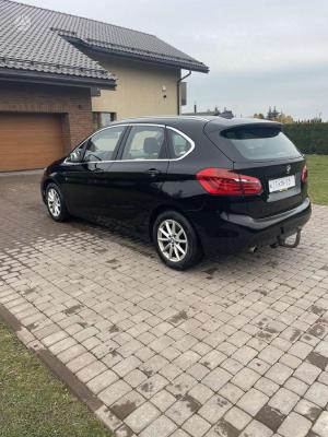 Melns BMW 218 Active Tourer 2014 Kauņa, ar dzinēja tilpumu 2.00 L un nobraukumu 303 tūkst. km par 6650 €, foto 5 vietnē AUTOMOTO.COM.LV