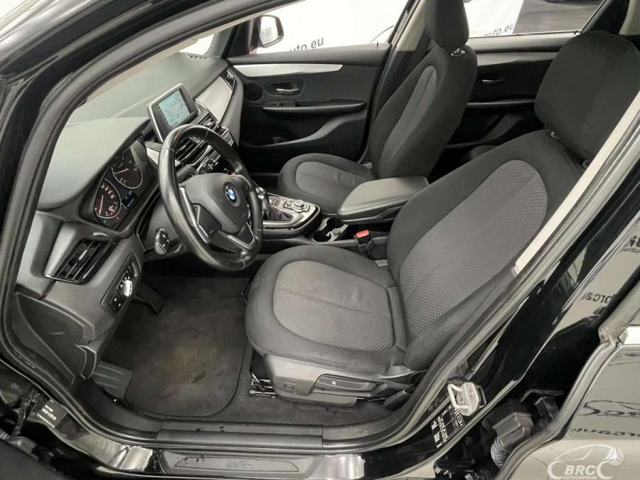 Black BMW 218 Active Tourer 2014 in Vilnius, with an engine capacity of 2.00 L and mileage of 182 thousand km for 7900 €, photo 22 on AUTOMOTO.COM.LV