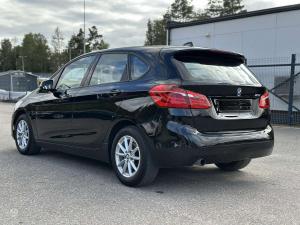 Black BMW 218 Active Tourer 2015 in Vilnius, with an engine capacity of 1.50 L and mileage of 220 thousand km for 7000 €, photo 4 on AUTOMOTO.COM.LV