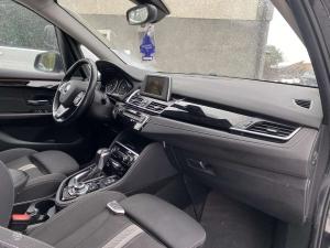 Melns BMW 218 Active Tourer 2015 Šauļi, ar dzinēja tilpumu 2.00 L un nobraukumu 186 tūkst. km par 8250 €, foto 8 vietnē AUTOMOTO.COM.LV