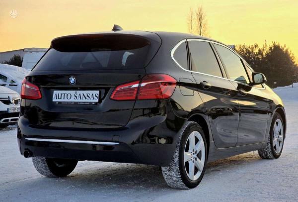 Melns BMW 218 Active Tourer 2015 Tauragė, ar dzinēja tilpumu 2.00 L un nobraukumu 247 tūkst. km par 7500 €, foto 8 vietnē AUTOMOTO.COM.LV