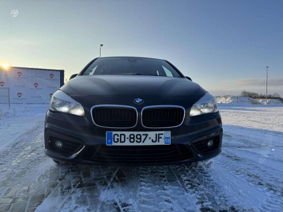 Melns BMW 218 Active Tourer 2015 Tauragė, ar dzinēja tilpumu 2.00 L un nobraukumu 220 tūkst. km par 6500 €, foto 2 vietnē AUTOMOTO.COM.LV