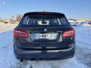 Melns BMW 218 Active Tourer 2015 Tauragė, ar dzinēja tilpumu 2.00 L un nobraukumu 220 tūkst. km par 6500 €, foto 5 vietnē AUTOMOTO.COM.LV