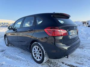 Melns BMW 218 Active Tourer 2015 Tauragė, ar dzinēja tilpumu 2.00 L un nobraukumu 220 tūkst. km par 6500 €, foto 6 vietnē AUTOMOTO.COM.LV