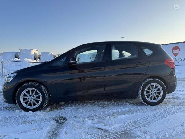 Black BMW 218 Active Tourer 2015 in Taurage, with an engine capacity of 2.00 L and mileage of 220 thousand km for 6500 €, photo 7 on AUTOMOTO.COM.LV