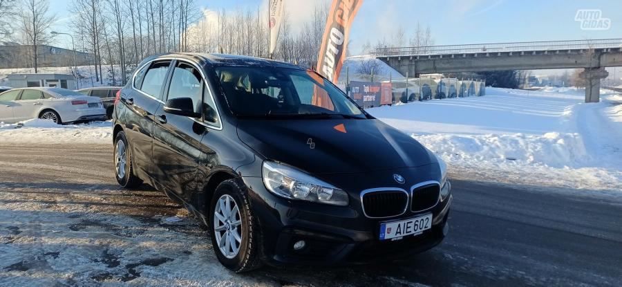 Melns BMW 218 Active Tourer 2015 Kauņa, ar dzinēja tilpumu 2.00 L un nobraukumu 289 tūkst. km par 6650 €, foto 1 vietnē AUTOMOTO.COM.LV