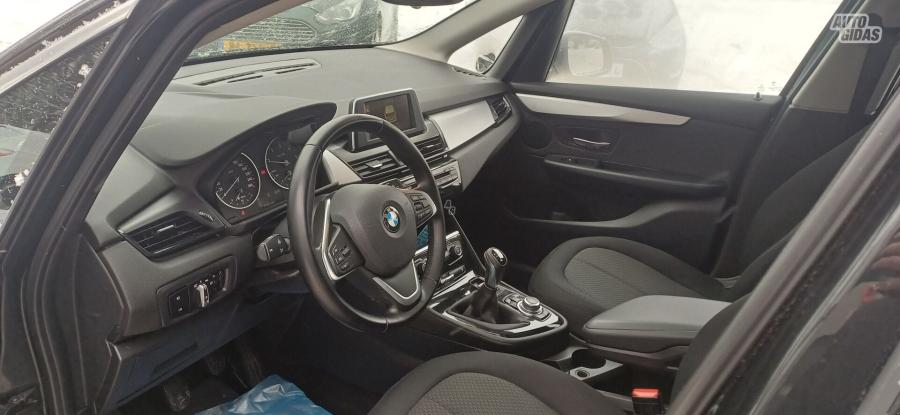 Black BMW 218 Active Tourer 2015 in Kaunas, with an engine capacity of 2.00 L and mileage of 289 thousand km for 6650 €, photo 14 on AUTOMOTO.COM.LV