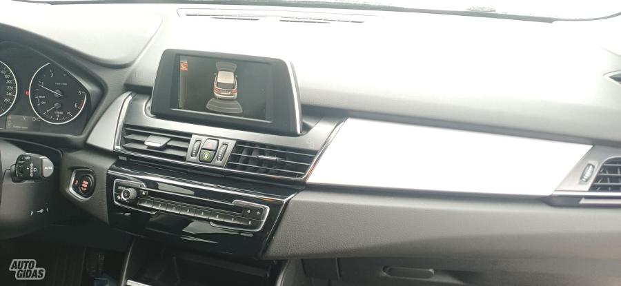 Black BMW 218 Active Tourer 2015 in Kaunas, with an engine capacity of 2.00 L and mileage of 289 thousand km for 6650 €, photo 17 on AUTOMOTO.COM.LV