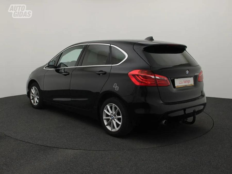 Melns BMW 218 Active Tourer 2015 Viļņa, ar dzinēja tilpumu 2.00 L un nobraukumu 247 tūkst. km par 7599 €, foto 8 vietnē AUTOMOTO.COM.LV